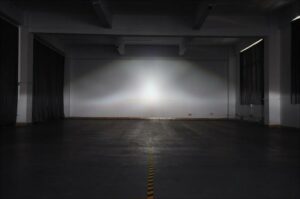 Low Beam VS High Beam: Everything You Need To Know - NAOEVO