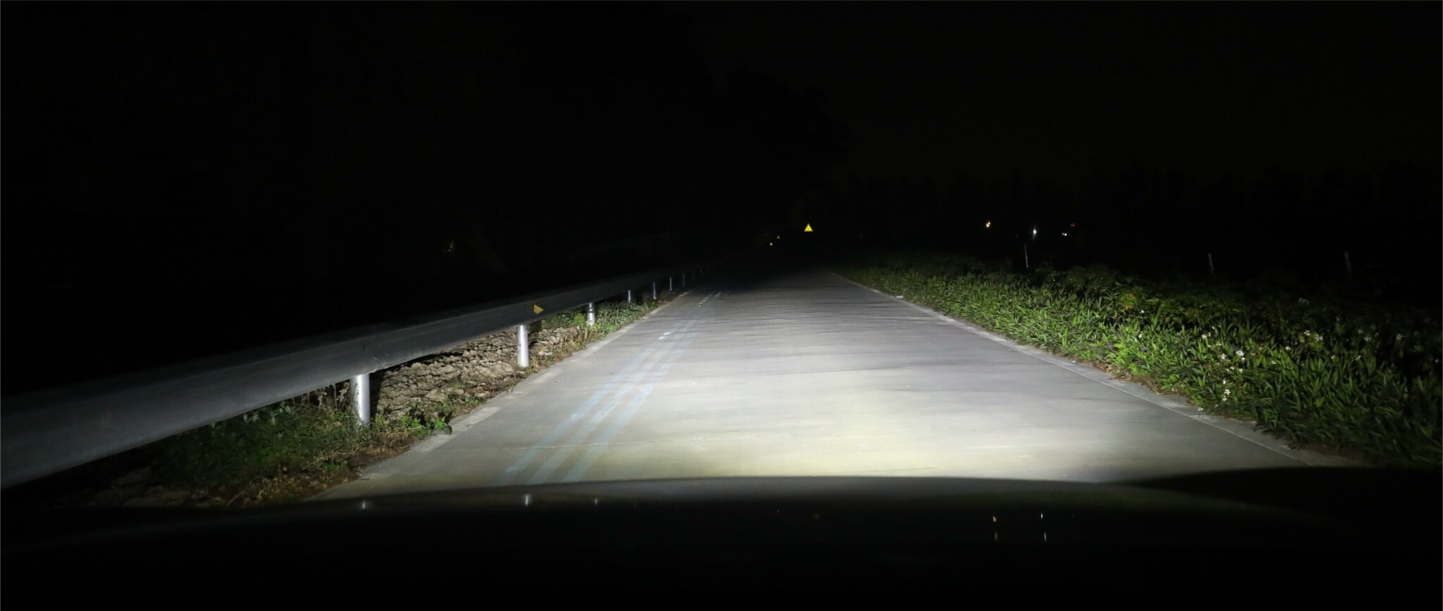 Low Beam VS High Beam: Everything You Need To Know - NAOEVO